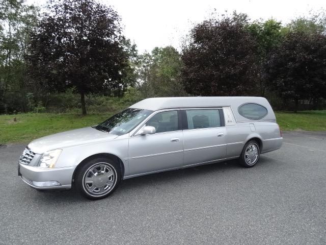 Used 2006 Cadillac Superior Statesman Oval Window Hearse For Sale (Sold ...