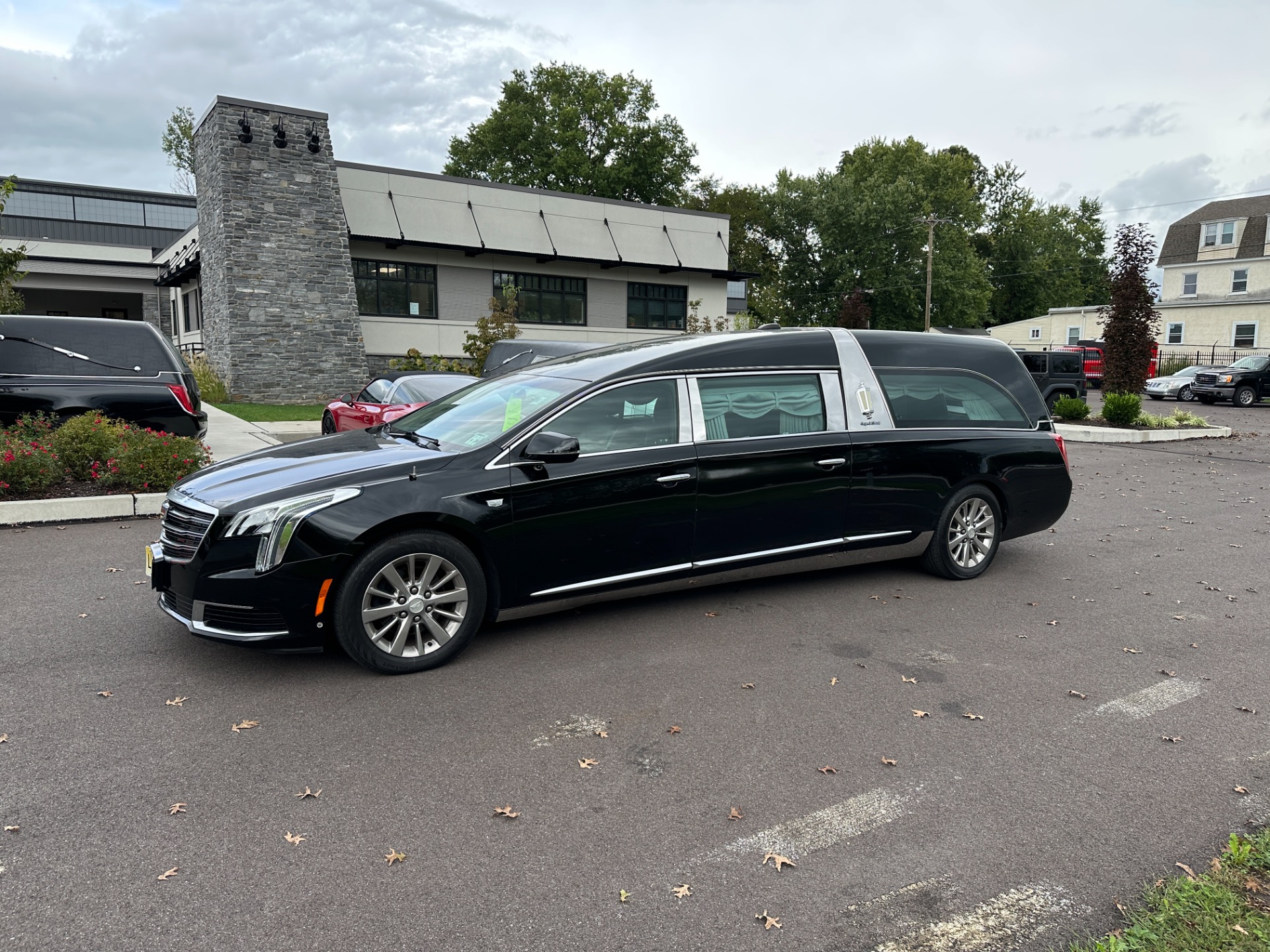 Used 2019 Cadillac S&S Park Hill Coachbuilder-Funeral Coach For Sale ...