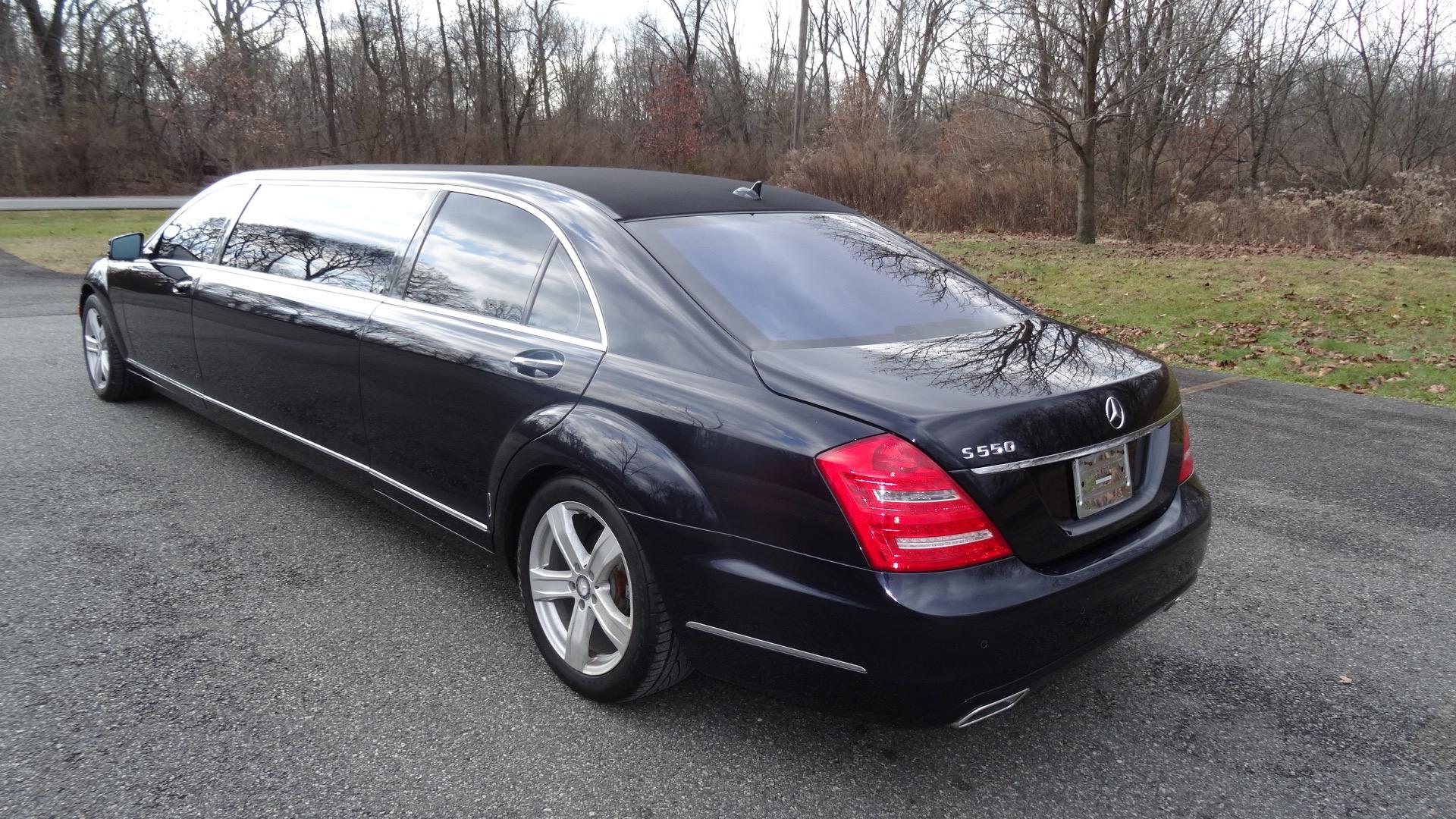 Mercedes Benz Limousine Price